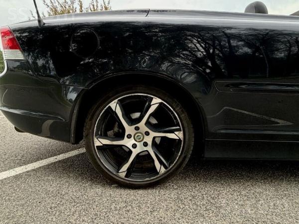 Black Volvo C70 2007 in Tukums, with an engine capacity of 2.40 L and mileage of 247 thousand km for 4300 €, photo 4 on AUTOMOTO.COM.LV