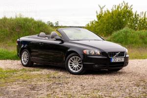 Melns Volvo C70 2007 Rīga, ar dzinēja tilpumu 2.40 L un nobraukumu 258 tūkst. km par 4995 €, foto 4 vietnē AUTOMOTO.COM.LV