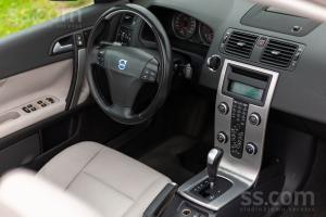 Melns Volvo C70 2007 Rīga, ar dzinēja tilpumu 2.40 L un nobraukumu 258 tūkst. km par 4995 €, foto 31 vietnē AUTOMOTO.COM.LV