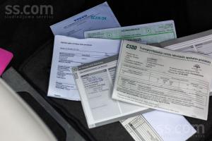 Melns Volvo C70 2007 Rīga, ar dzinēja tilpumu 2.40 L un nobraukumu 258 tūkst. km par 4995 €, foto 34 vietnē AUTOMOTO.COM.LV