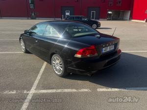 Melns Volvo C70 2007 Tallina, ar dzinēja tilpumu 2.40 L un nobraukumu 269 tūkst. km par 4400 €, foto 7 vietnē AUTOMOTO.COM.LV