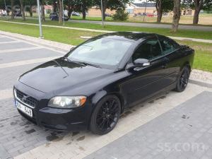 Melns Volvo C70 2007 Kuldīga, ar dzinēja tilpumu 2.40 L un nobraukumu 279 tūkst. km par 3200 €, foto 3 vietnē AUTOMOTO.COM.LV