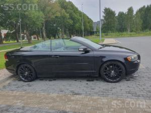 Melns Volvo C70 2007 Kuldīga, ar dzinēja tilpumu 2.40 L un nobraukumu 279 tūkst. km par 3200 €, foto 10 vietnē AUTOMOTO.COM.LV