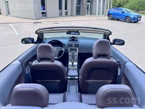 Melns Volvo C70 2007 Rīga, ar dzinēja tilpumu 2.40 L un nobraukumu 257 tūkst. km par 5000 €, foto 9 vietnē AUTOMOTO.COM.LV