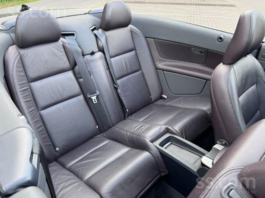 Melns Volvo C70 2007 Rīga, ar dzinēja tilpumu 2.40 L un nobraukumu 257 tūkst. km par 5000 €, foto 13 vietnē AUTOMOTO.COM.LV