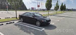 Melns Volvo C70 2007 Rīga, ar dzinēja tilpumu 2.40 L un nobraukumu 252 tūkst. km par 4000 €, foto 3 vietnē AUTOMOTO.COM.LV