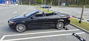 Melns Volvo C70 2007 Rīga, ar dzinēja tilpumu 2.40 L un nobraukumu 252 tūkst. km par 4000 €, foto 8 vietnē AUTOMOTO.COM.LV