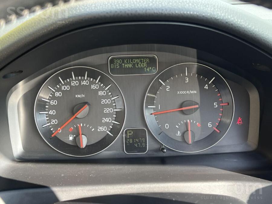 Черный Вольво Ц70 2007 в Тукумс, объемом двигателя 2.40 л и пробегом 281 тыс. км за 3300 €, фото 15 на AUTOMOTO.COM.LV