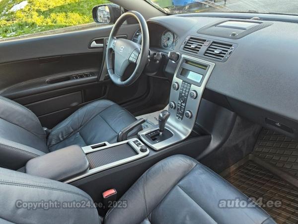 Черный Вольво Ц70 2008 в Тарту, объемом двигателя 2.40 л и пробегом 216 тыс. км за 4990 €, фото 11 на AUTOMOTO.COM.LV