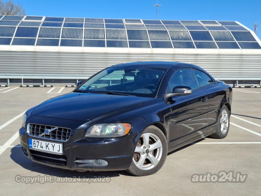 Melns Volvo C70 2008 Tallina, ar dzinēja tilpumu 2.00 L un nobraukumu 205 tūkst. km par 5900 €, foto 1 vietnē AUTOMOTO.COM.LV