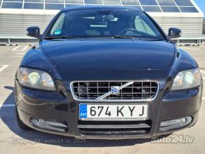 Melns Volvo C70 2008 Tallina, ar dzinēja tilpumu 2.00 L un nobraukumu 205 tūkst. km par 5900 €, foto 5 vietnē AUTOMOTO.COM.LV