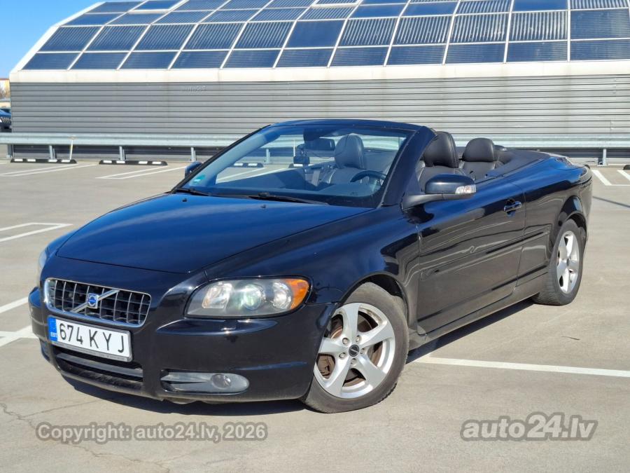 Melns Volvo C70 2008 Tallina, ar dzinēja tilpumu 2.00 L un nobraukumu 205 tūkst. km par 5900 €, foto 19 vietnē AUTOMOTO.COM.LV