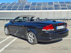 Melns Volvo C70 2008 Tallina, ar dzinēja tilpumu 2.00 L un nobraukumu 205 tūkst. km par 5900 €, foto 21 vietnē AUTOMOTO.COM.LV