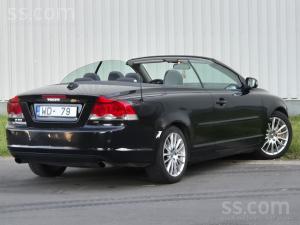 Melns Volvo C70 2008 Rīga, ar dzinēja tilpumu 2.40 L un nobraukumu 245 tūkst. km par 5000 €, foto 12 vietnē AUTOMOTO.COM.LV