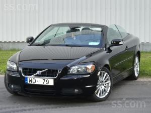 Melns Volvo C70 2008 Rīga, ar dzinēja tilpumu 2.40 L un nobraukumu 245 tūkst. km par 5000 €, foto 18 vietnē AUTOMOTO.COM.LV