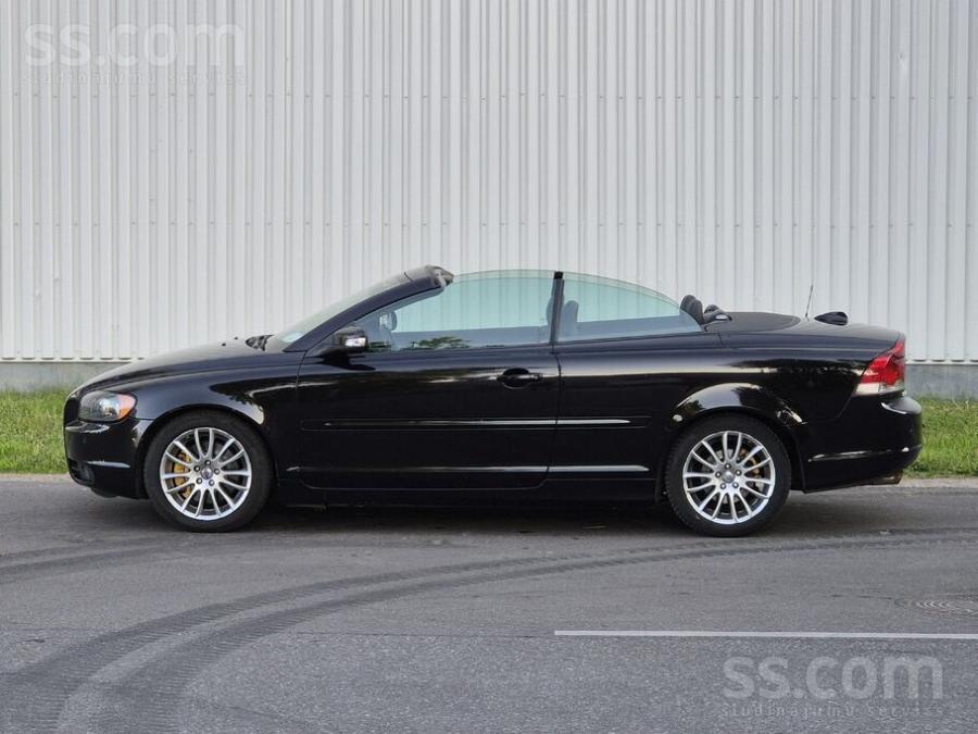 Melns Volvo C70 2008 Rīga, ar dzinēja tilpumu 2.40 L un nobraukumu 245 tūkst. km par 5000 €, foto 22 vietnē AUTOMOTO.COM.LV