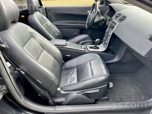 Black Volvo C70 2008 in Riga, with an engine capacity of 2.40 L and mileage of 310 thousand km for 5400 €, photo 11 on AUTOMOTO.COM.LV