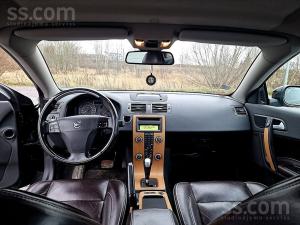 Черный Вольво Ц70 2008 в Резекне, объемом двигателя 2.40 л и пробегом 220 тыс. км за 6600 €, фото 9 на AUTOMOTO.COM.LV