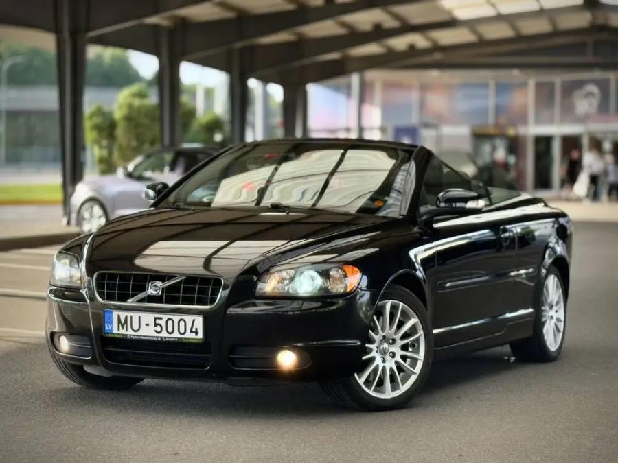 Melns Volvo C70 2008 Rīga, ar dzinēja tilpumu 2.40 L un nobraukumu 283 tūkst. km par 3800 €, foto 6 vietnē AUTOMOTO.COM.LV