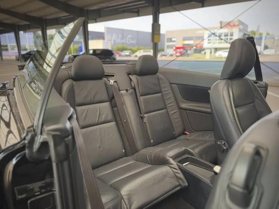 Melns Volvo C70 2008 Rīga, ar dzinēja tilpumu 2.40 L un nobraukumu 283 tūkst. km par 3800 €, foto 14 vietnē AUTOMOTO.COM.LV