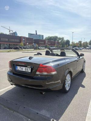 Melns Volvo C70 2008 Klaipėda, ar dzinēja tilpumu 2.50 L un nobraukumu 190 tūkst. km par 4990 €, foto 3 vietnē AUTOMOTO.COM.LV