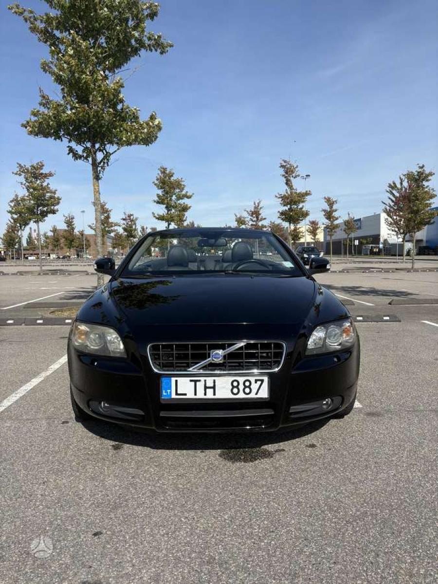 Melns Volvo C70 2008 Klaipėda, ar dzinēja tilpumu 2.50 L un nobraukumu 190 tūkst. km par 4990 €, foto 7 vietnē AUTOMOTO.COM.LV
