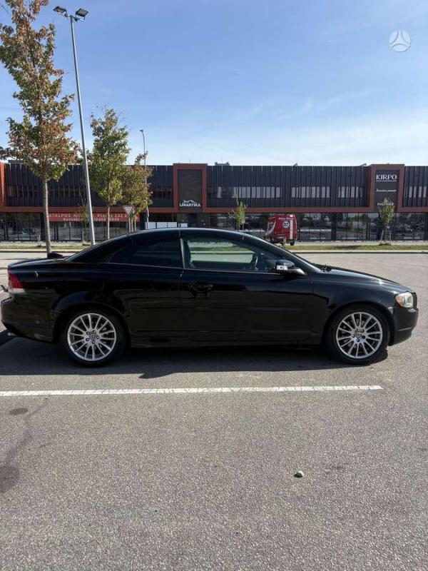 Melns Volvo C70 2008 Klaipėda, ar dzinēja tilpumu 2.50 L un nobraukumu 190 tūkst. km par 4990 €, foto 9 vietnē AUTOMOTO.COM.LV