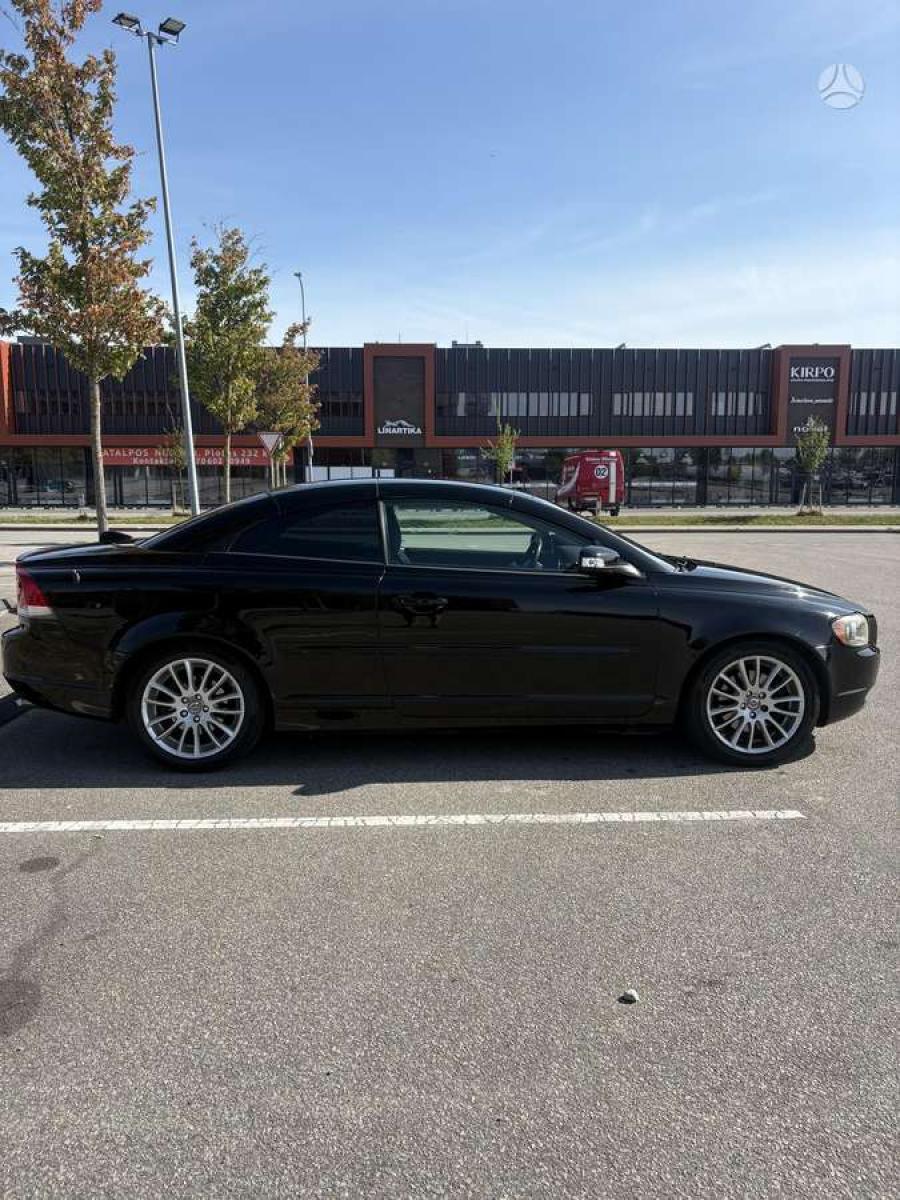 Melns Volvo C70 2008 Klaipėda, ar dzinēja tilpumu 2.50 L un nobraukumu 190 tūkst. km par 4990 €, foto 9 vietnē AUTOMOTO.COM.LV