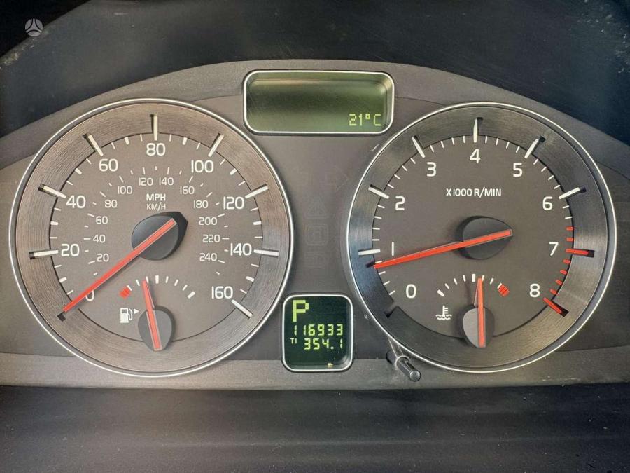 Melns Volvo C70 2008 Klaipėda, ar dzinēja tilpumu 2.50 L un nobraukumu 190 tūkst. km par 4990 €, foto 11 vietnē AUTOMOTO.COM.LV