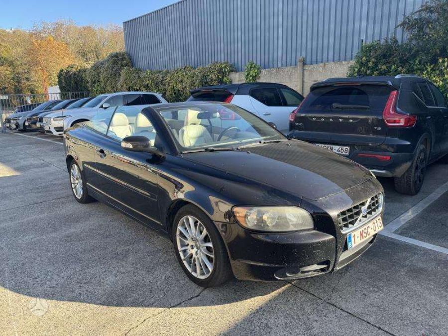 Black Volvo C70 2009 in Siauliai, with an engine capacity of 2.00 L and mileage of 250 thousand km for 2550 €, photo 1 on AUTOMOTO.COM.LV