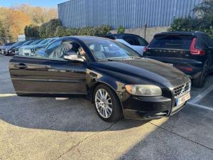 Black Volvo C70 2009 in Siauliai, with an engine capacity of 2.00 L and mileage of 250 thousand km for 2550 €, photo 3 on AUTOMOTO.COM.LV