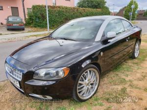 Black Volvo C70 2009 in Tallinn, with an engine capacity of 2.40 L and mileage of 202 thousand km for 11900 €, photo 9 on AUTOMOTO.COM.LV