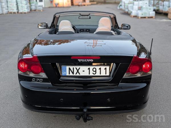 Melns Volvo C70 2009 Jūrmala, ar dzinēja tilpumu 2.00 L un nobraukumu 0 tūkst. km par 4650 €, foto 10 vietnē AUTOMOTO.COM.LV