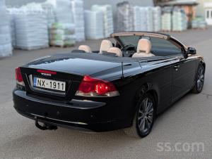 Black Volvo C70 2009 in Jurmala, with an engine capacity of 2.00 L and mileage of 0 thousand km for 4650 €, photo 7 on AUTOMOTO.COM.LV