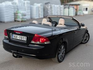 Black Volvo C70 2009 in Jurmala, with an engine capacity of 2.00 L and mileage of 0 thousand km for 4650 €, photo 15 on AUTOMOTO.COM.LV