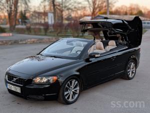 Black Volvo C70 2009 in Jurmala, with an engine capacity of 2.00 L and mileage of 0 thousand km for 4650 €, photo 16 on AUTOMOTO.COM.LV