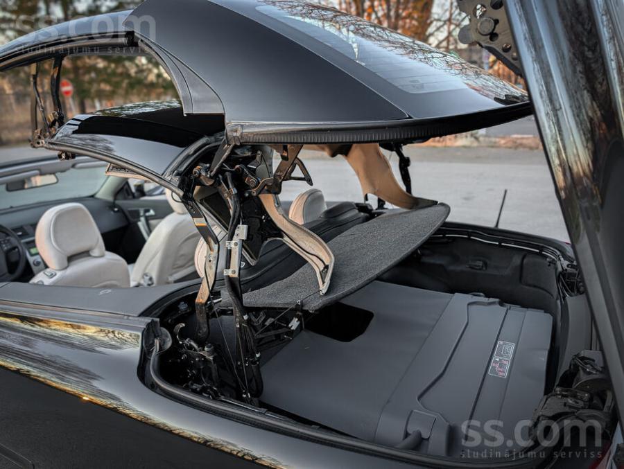 Black Volvo C70 2009 in Jurmala, with an engine capacity of 2.00 L and mileage of 0 thousand km for 4650 €, photo 17 on AUTOMOTO.COM.LV