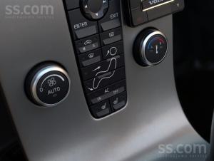 Black Volvo C70 2009 in Jurmala, with an engine capacity of 2.00 L and mileage of 0 thousand km for 4650 €, photo 29 on AUTOMOTO.COM.LV