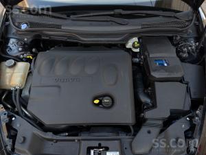 Black Volvo C70 2009 in Jurmala, with an engine capacity of 2.00 L and mileage of 0 thousand km for 4650 €, photo 32 on AUTOMOTO.COM.LV