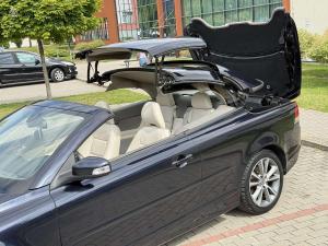 Black Volvo C70 2009 in Klaipeda, with an engine capacity of 2.52 L and mileage of 112 thousand km for 2950 €, photo 11 on AUTOMOTO.COM.LV