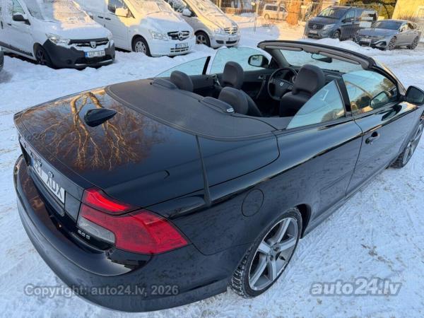 Melns Volvo C70 2010 Pērnava, ar dzinēja tilpumu 2.00 L un nobraukumu 243 tūkst. km par 6999 €, foto 5 vietnē AUTOMOTO.COM.LV