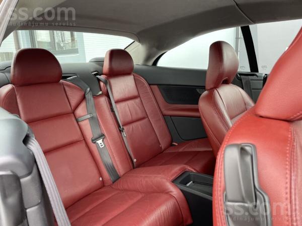 Melns Volvo C70 2010 Talsi, ar dzinēja tilpumu 2.00 L un nobraukumu 207 tūkst. km par 5500 €, foto 10 vietnē AUTOMOTO.COM.LV