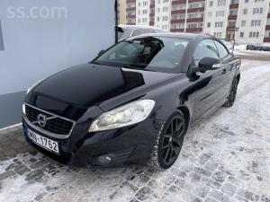 Black Volvo C70 2010 in Talsi, with an engine capacity of 2.00 L and mileage of 207 thousand km for 5500 €, photo 31 on AUTOMOTO.COM.LV