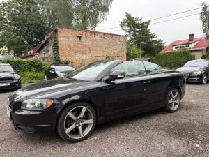 Black Volvo C70 2010 in Riga, with an engine capacity of 2.00 L and mileage of 0 thousand km for 5300 €, photo 6 on AUTOMOTO.COM.LV