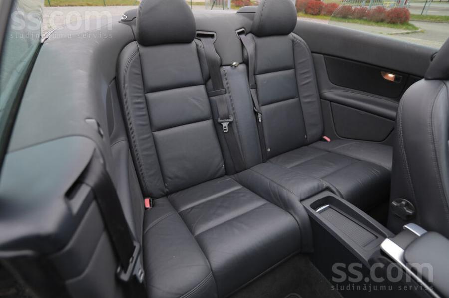 Melns Volvo C70 2010 Rīga, ar dzinēja tilpumu 2.40 L un nobraukumu 272 tūkst. km par 7990 €, foto 13 vietnē AUTOMOTO.COM.LV