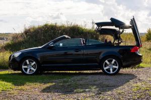 Melns Volvo C70 2010 Rīga, ar dzinēja tilpumu 2.00 L un nobraukumu 213 tūkst. km par 6995 €, foto 19 vietnē AUTOMOTO.COM.LV