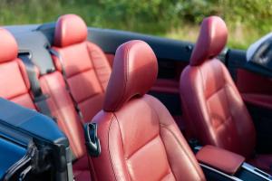 Melns Volvo C70 2010 Rīga, ar dzinēja tilpumu 2.00 L un nobraukumu 213 tūkst. km par 6995 €, foto 29 vietnē AUTOMOTO.COM.LV