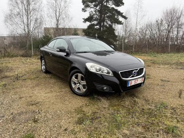 Melns Volvo C70 2010 Rīga, ar dzinēja tilpumu 2.00 L un nobraukumu 238 tūkst. km par 3500 €, foto 2 vietnē AUTOMOTO.COM.LV