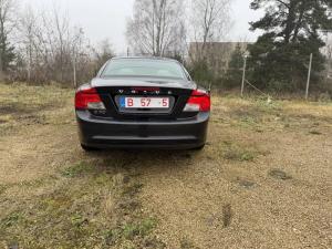 Melns Volvo C70 2010 Rīga, ar dzinēja tilpumu 2.00 L un nobraukumu 238 tūkst. km par 3500 €, foto 6 vietnē AUTOMOTO.COM.LV