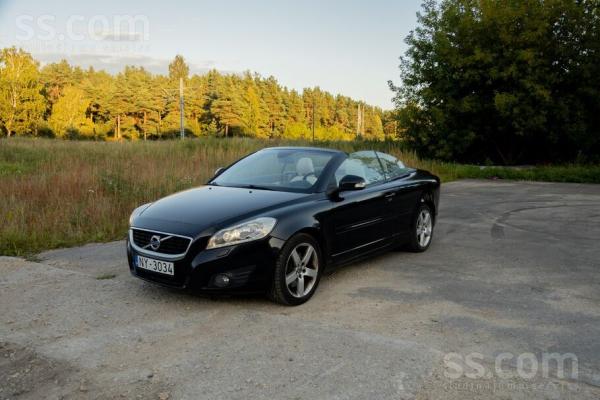 Melns Volvo C70 2010 Rīga, ar dzinēja tilpumu 2.40 L un nobraukumu 0 tūkst. km par 6900 €, foto 1 vietnē AUTOMOTO.COM.LV
